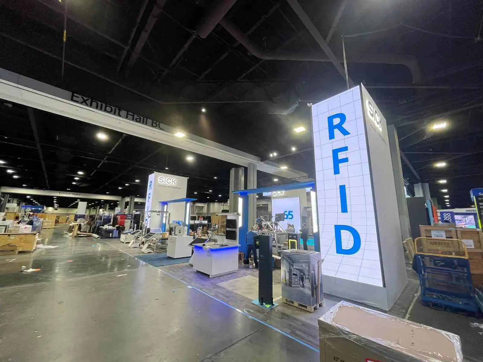 Video Wall Rentals at MODEX Expo - AVR Expos